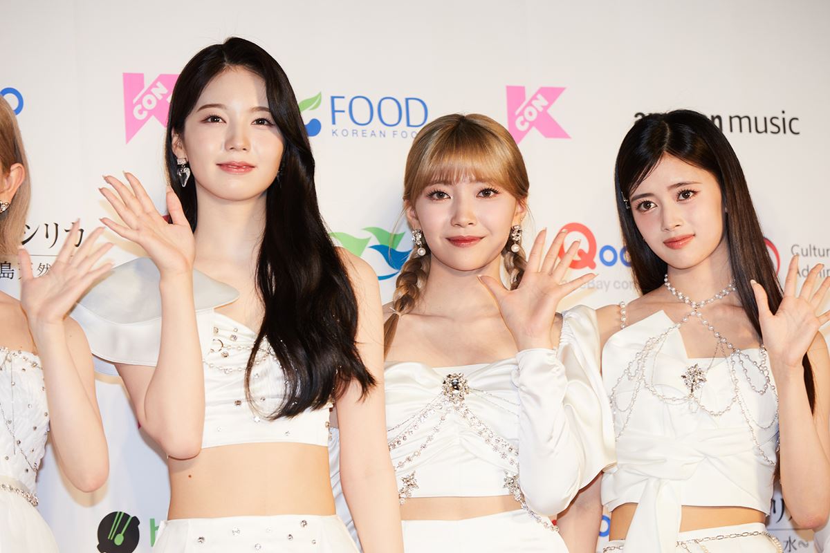 音楽専門誌『ぴあMUSIC COMPLEX』連動企画(第69回)NiziUが『KCON JAPAN 2023』レッドカーペットに登場【写真33点】 - ぴあ音楽