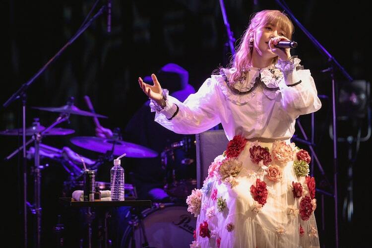 MACO、アコースティック＆ポップスアレンジの2部制で魅せたツアー終幕 - ぴあ音楽