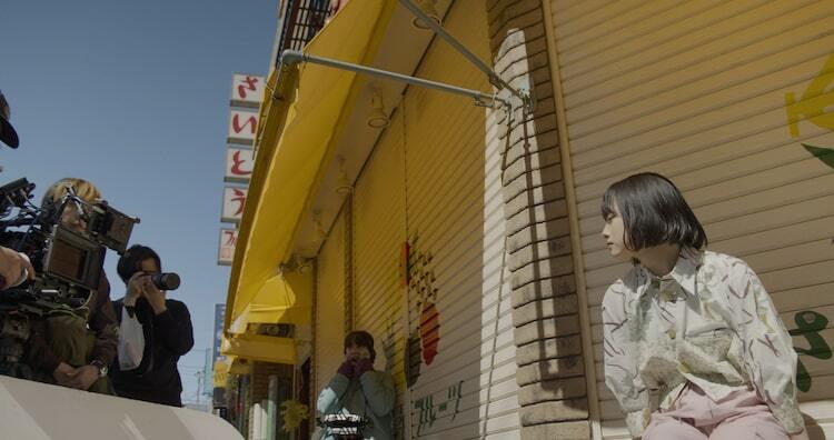 TOMOO「ソロ活女子のススメ4」OP曲のMVメイキング映像公開 - ぴあ音楽