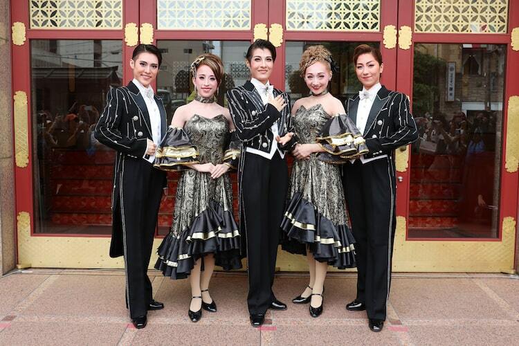 OSK日本歌劇団「レビュー in Kyoto」開幕、楊琳「全身全力で勤めてまいります」 - ぴあエンタメ情報