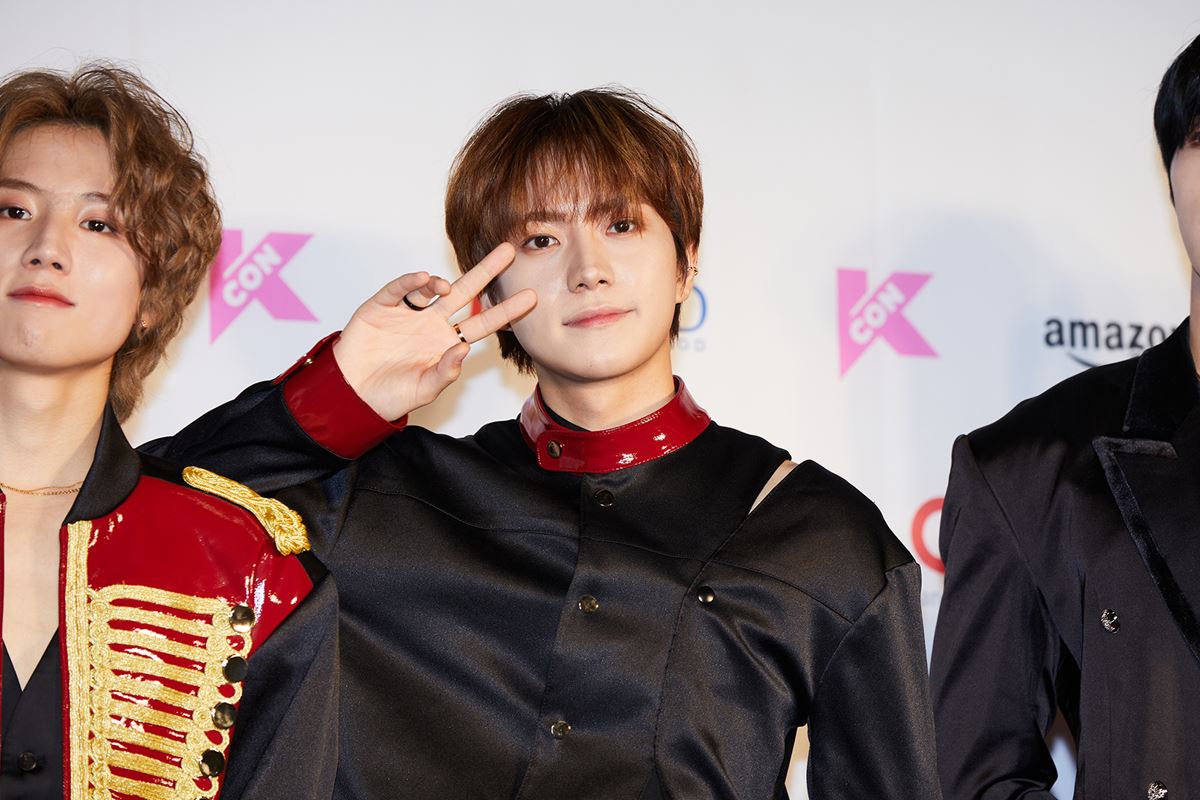 音楽専門誌『ぴあMUSIC COMPLEX』連動企画(第70回)JUST Bが『KCON JAPAN 2023』レッドカーペットに登場【写真 ...
