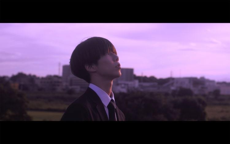 Sano ibuki、自身で監督を務めた「lavender」MV公開 - ぴあ音楽
